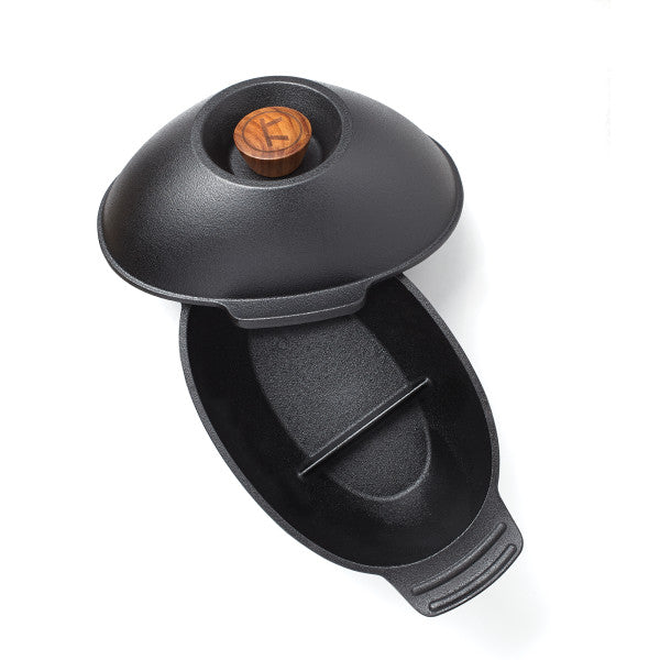 Cast Iron Seafood And Mussel Pot With Lid For Empty Shells | Outset ...