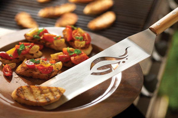 Verde Collection Flex Griddle Spatula | Outset Grillware and Barware